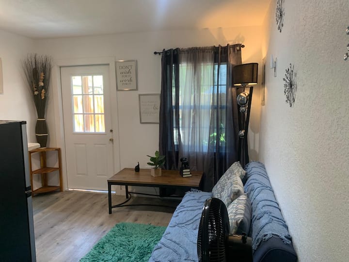 Unit B Apt Relax House - Kissimmee, FL