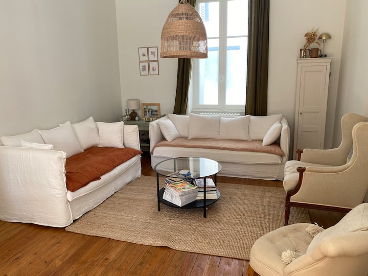 Maison Au Calme D’une Impasse Privée - Indre