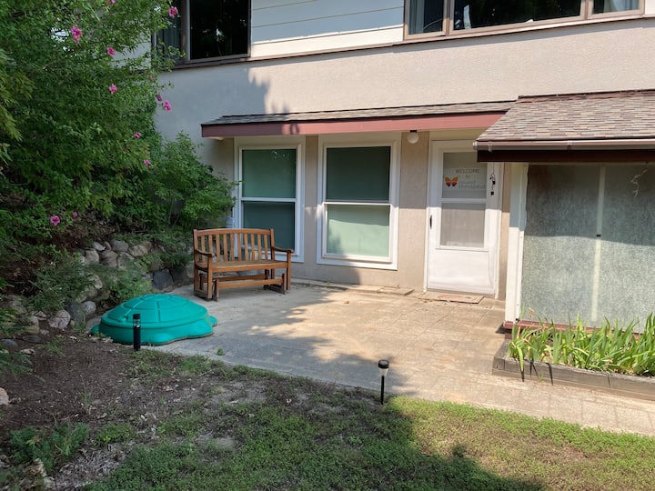 Spacious Ground Level Efficiency - Traverse City, MI