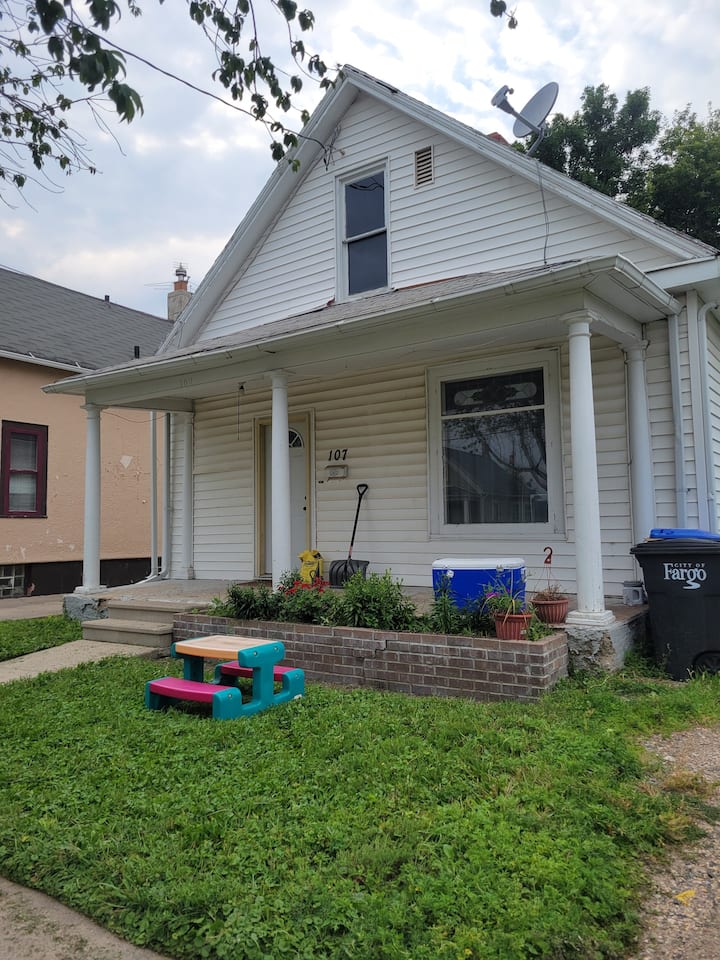 Cozy 2 Bed With Games - Fargo, ND