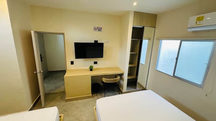 Great Estudio Centro – A/c+cocina+netflix+hotwater - Santa Marta, Colombia