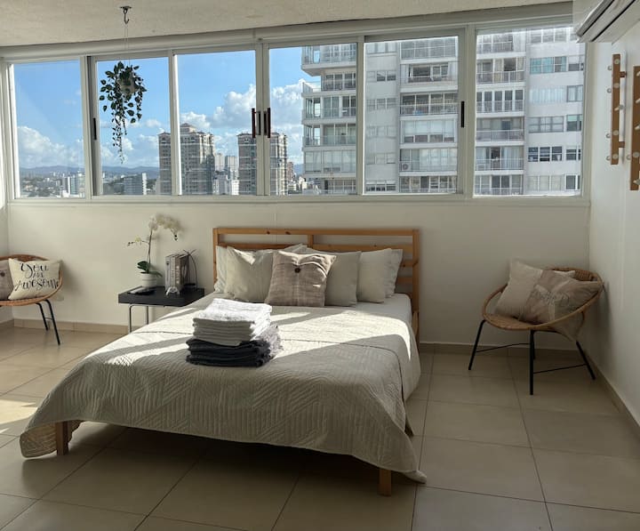 Ocean & City View Studio In Condado, San Juan - Puerto Rico