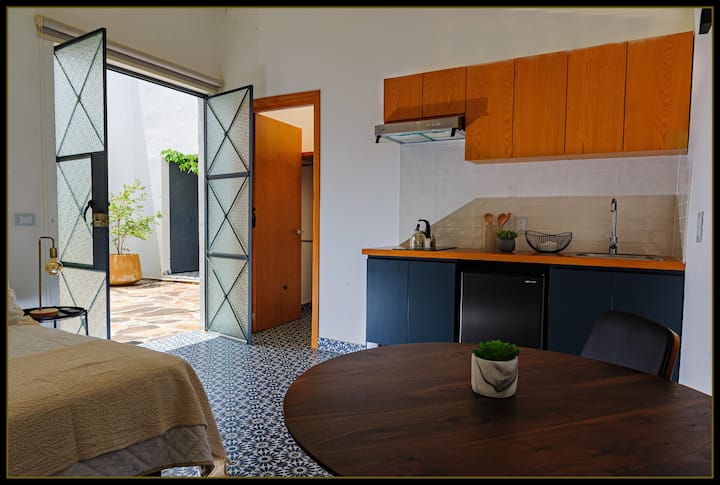 Estudio Moderno Cerca Del Andador Alcalde - Guadalajara