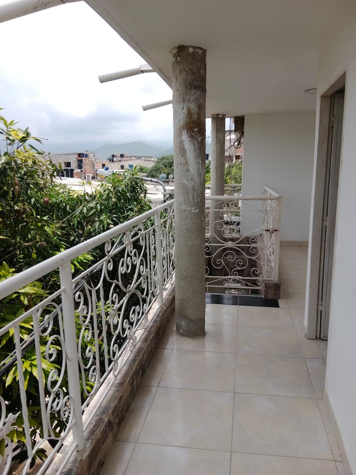 Apto Amoblado Con Aire Y Todas Las Comodidades - コロンビー サンタ・マルタ