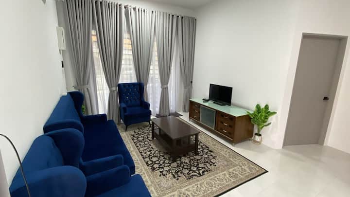 Homestay A Z - Batu Gajah