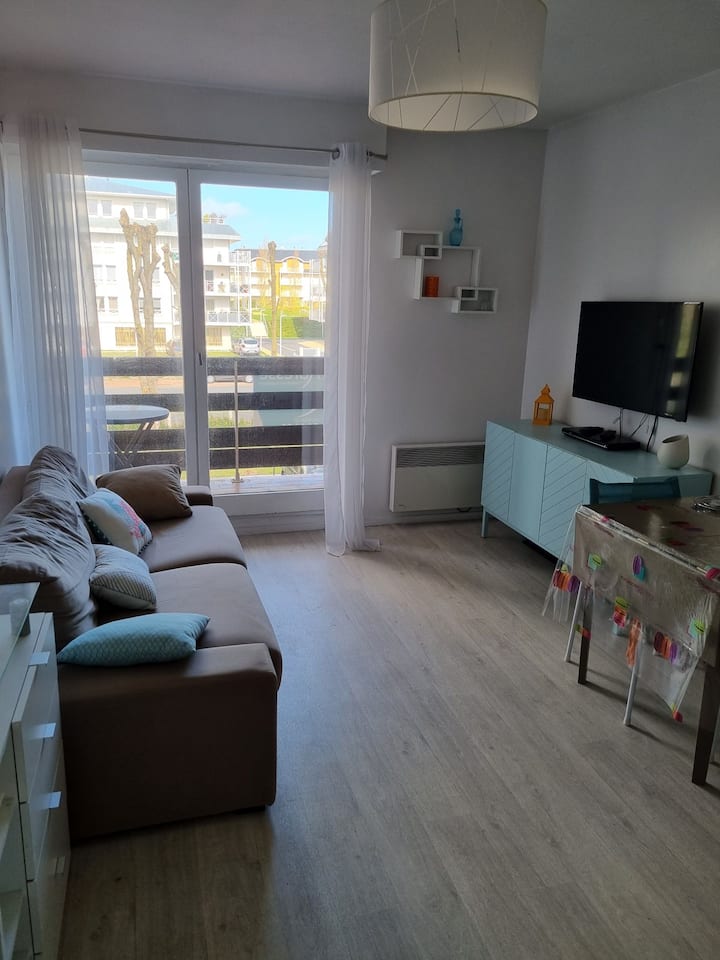 Appartement 800 M De La Plage - Plage de Cabourg