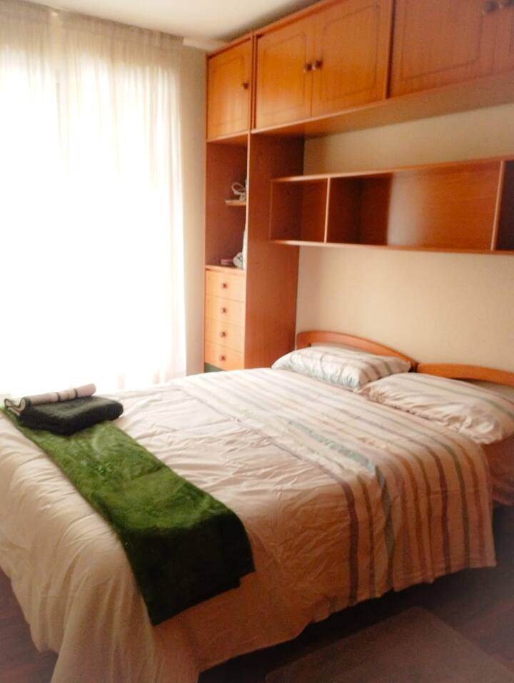 Habitación En Pamplona - Pamplona