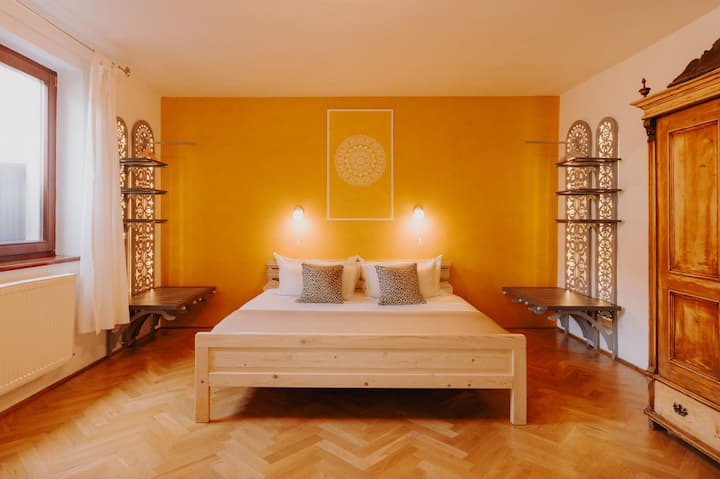 Sina's Boutique Apartment #0 - Sybin