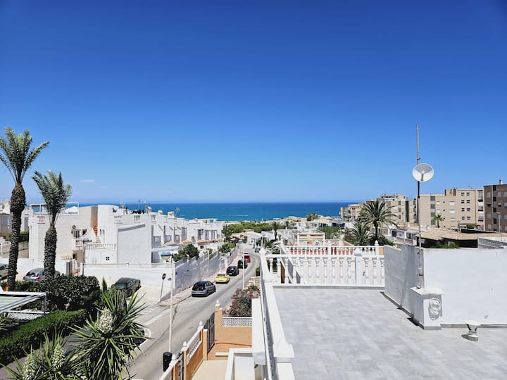 Villa En La Mata Torrevieja Junto A La Playa - Torrevieja