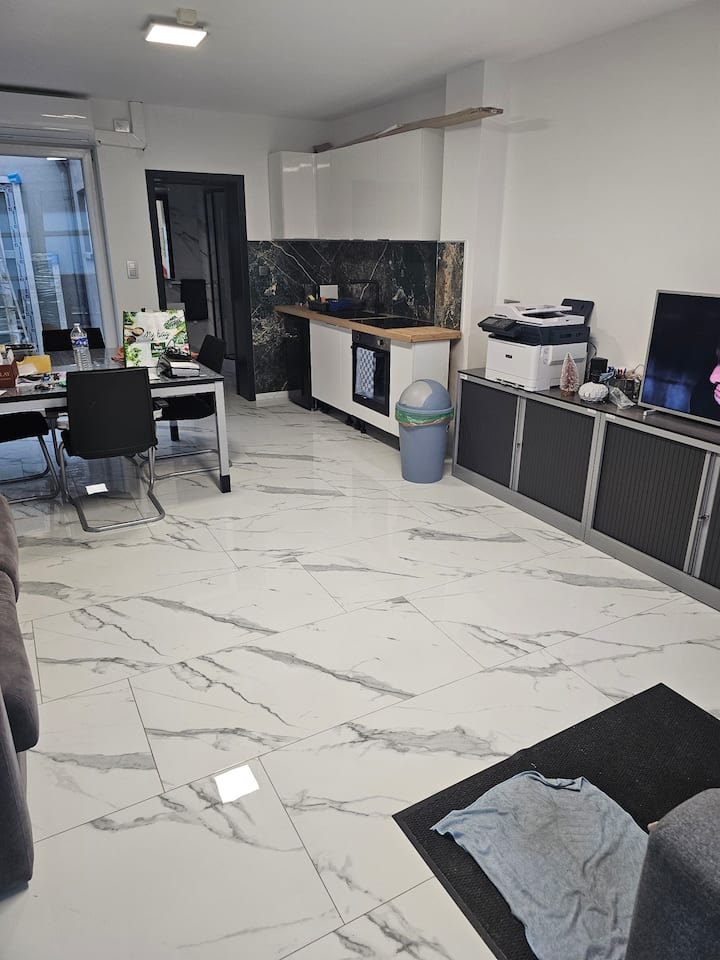 Studio Moderne Cosy - Mons