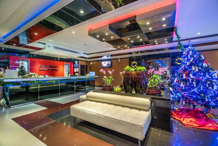 (8) 1 Bed Condo In Bangla Patong Private Jacuzzi - Patong Beach