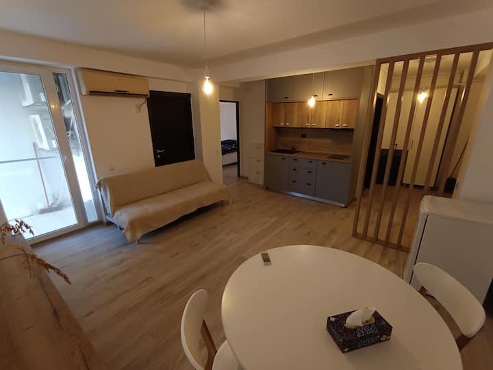 Apartament Plaja Florian - Constanța