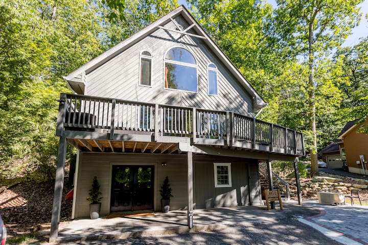 Pool Access, Hot Tub, Golf, Skiing And Arcade! - Massanutten, VA