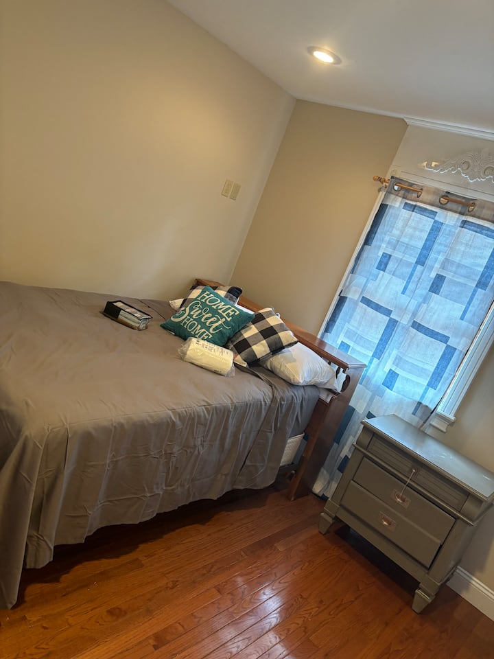 Full Size Bed @Heart Of Joplin. - Joplin, MO