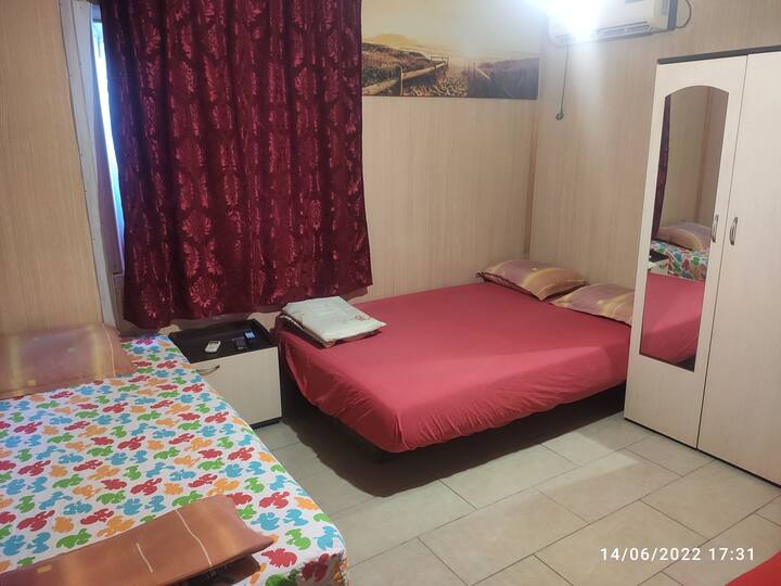 Бунгала в Ахтопол до плажа - с кухни и без кухни - Ahtopol