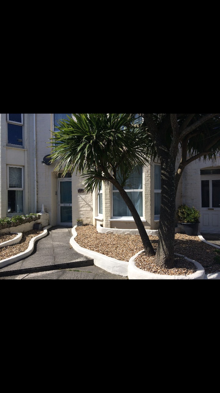 Cosy Apartment Near Fistral Beach And Town Centre - Newquay