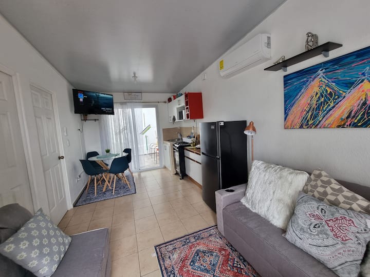 Casa Bonita Ciudad Marsella Q4, Con 3 Habitaciones - El Salvador