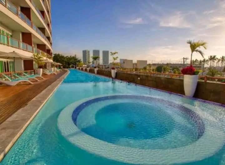 Ocean View, Gym, Balcony, Parking - Puerto Vallarta
