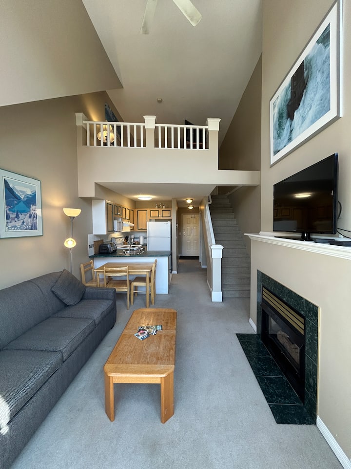 Bright Loft With Courtyard View - 318 - Kelowna