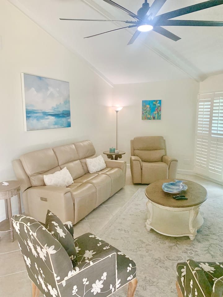 Sensational! Sunny, Heated Pool-endless Waterviews - Punta Gorda, FL