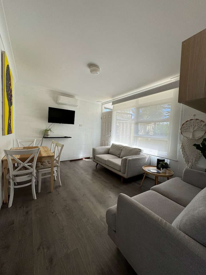 Beach Getaway - 中海岸