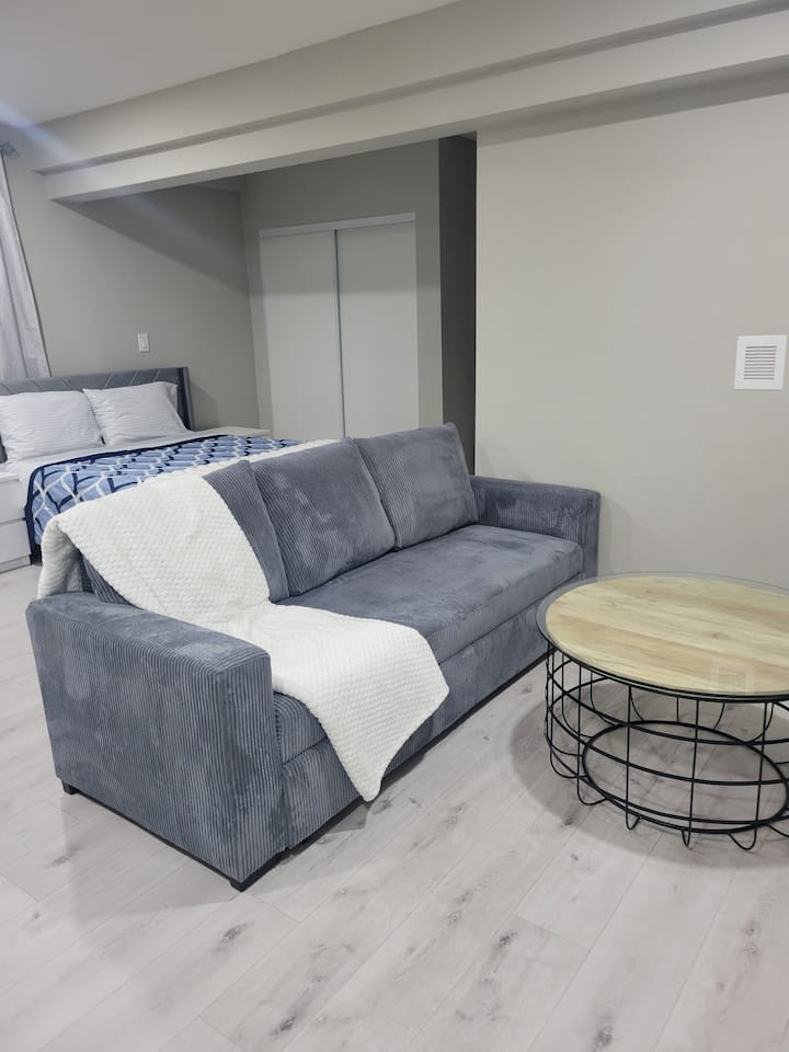 Studio None Smoking,  With Bathroom,no Pets - Riverside, CA