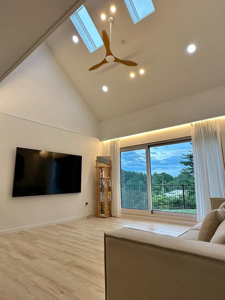 소석원_강릉, 사천해변,바다근처, 독채, 소나무숲, 신축 - Gangneung-si