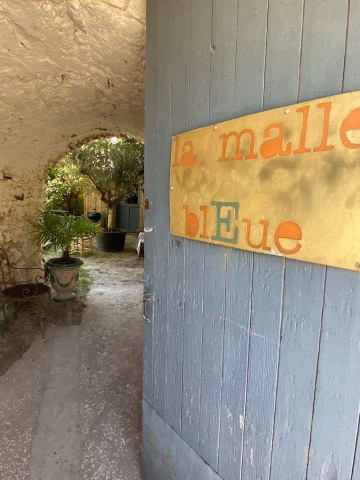 La Malle Bleue Maison D’hôtes - Uzès