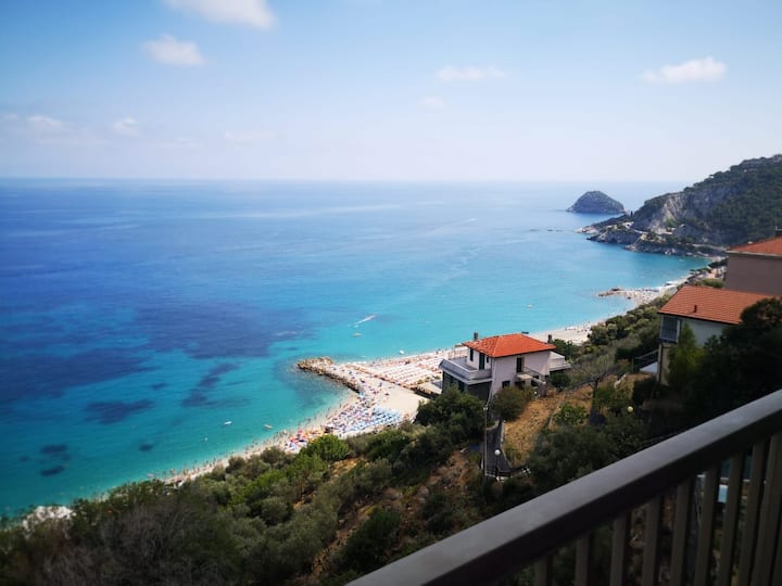 Vista Mare Panoramica, Terasse + Garage - Savona, SV, Italia