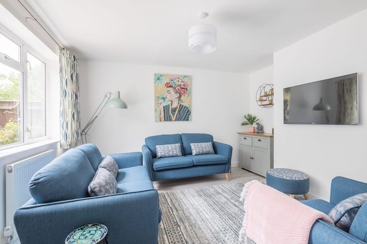 Fabulous 3 Bed Family Home - Cambridge