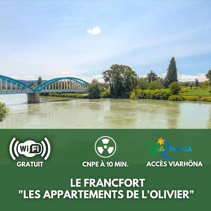 Le Francfort - "Les Appartements De L'olivier" - Crémieu