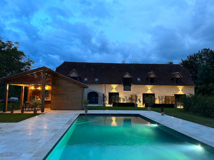 Gîte De Groupe : Ancienne Grange Rénovée - Martel