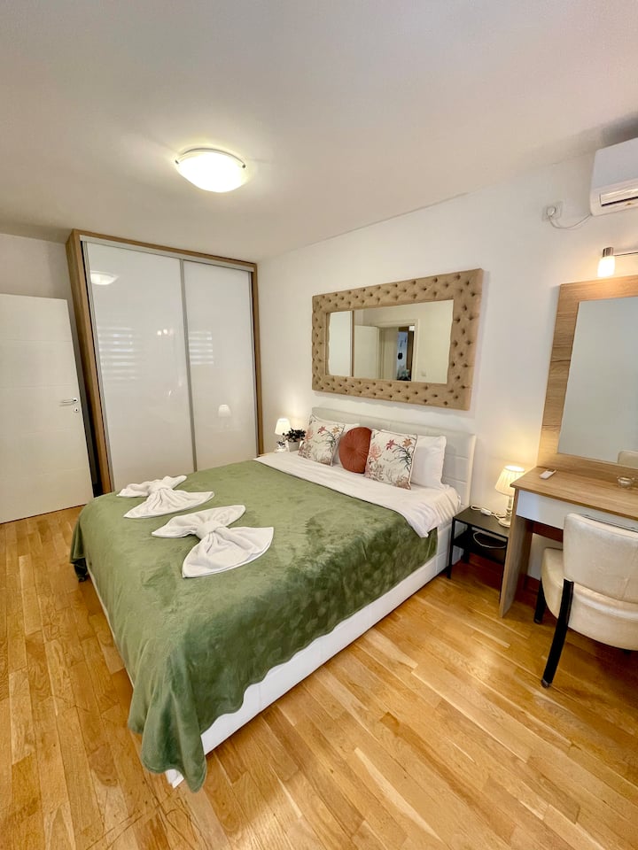 Tiara Vracar Apartment - Belgrade