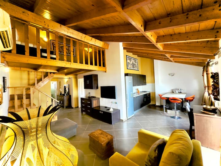 Penthouse Retreat - Steps To Beach & Sunset Views - Cabo Verde