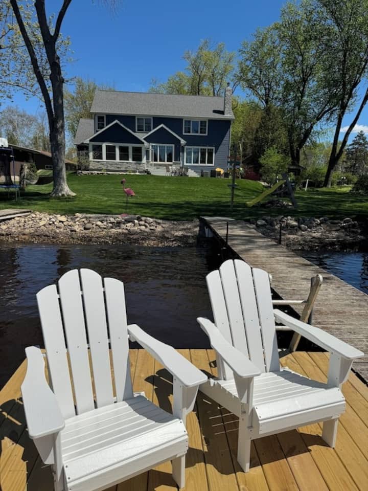 River Front Retreat - Fremont, WI