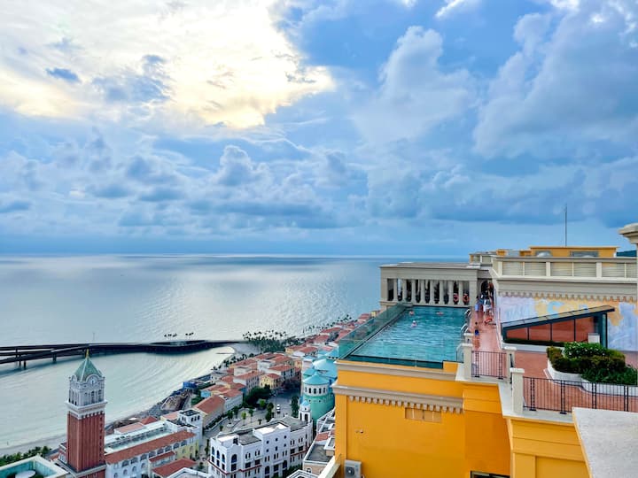 Lyns Apartment - 2br Hillside With Infinity Pool - Phú Quốc