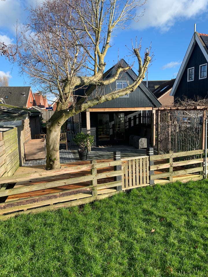 Lyts Hûske
“Het Achterdykhûske” - Makkum