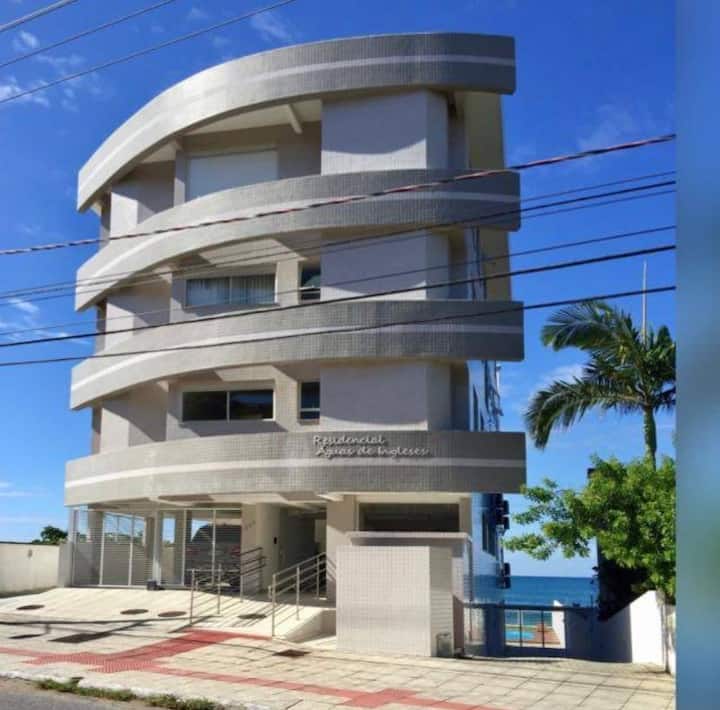 Cobertura 140 M2 | Jacuzzi | Pé Na Areia - Florianópolis