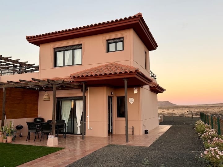 Casa Bonheur | Ocean And Volcanoes View - Fuerteventura
