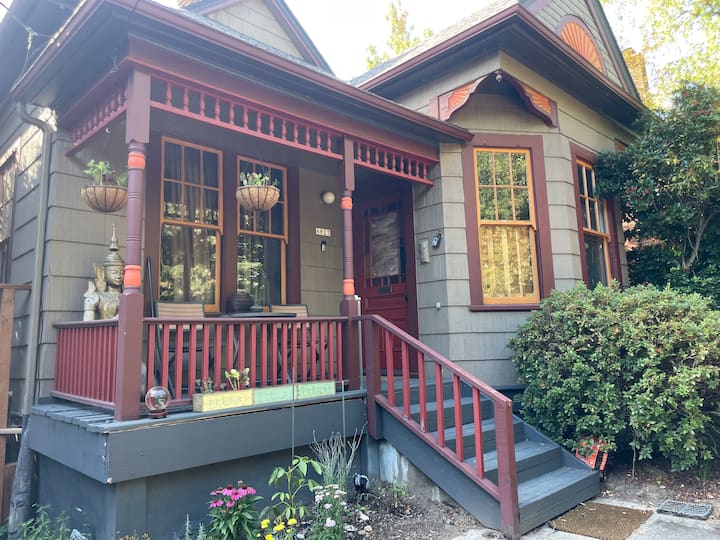 Sellwood Manor - Portland, OR
