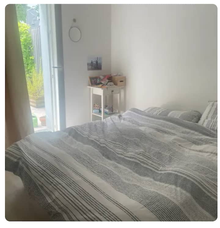 Double Bedroom - Home With Cat - Rennes