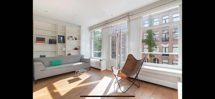 Bright Central Apartment By Museum Square - Ámsterdam