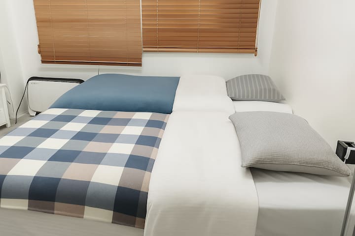 A Private 2nd-floor, 7 Mins Walk To Mangwon Stn - Seoul