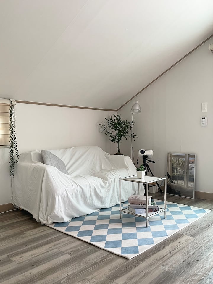 전주 헤이밋 - 중심지 감성 옥탑방 숙소 - Jeonju-si