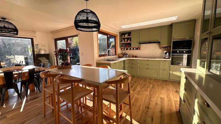 Bella Casa Familiar Cerca Del Lago Puerto Varas - Puerto Varas