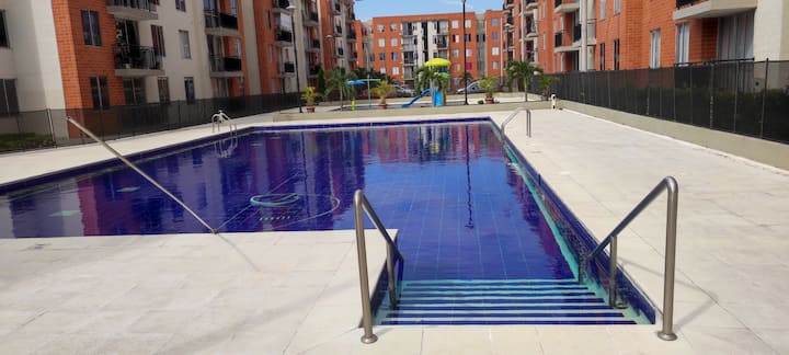 Cómodo Y Acogedor Apto Con Piscina (Fin De Semana) - Ibagué