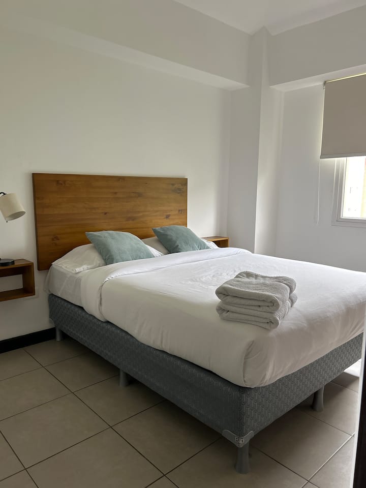 Lindo Y Cómodo Apartamento/ 5 Huéspedes - Palencia