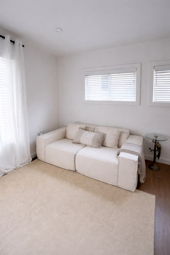 Tülu Mountain Stay - The Studio - Castlegar