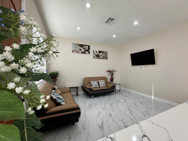 New Renovated House In Little Saigon - Huntington Beach, CA