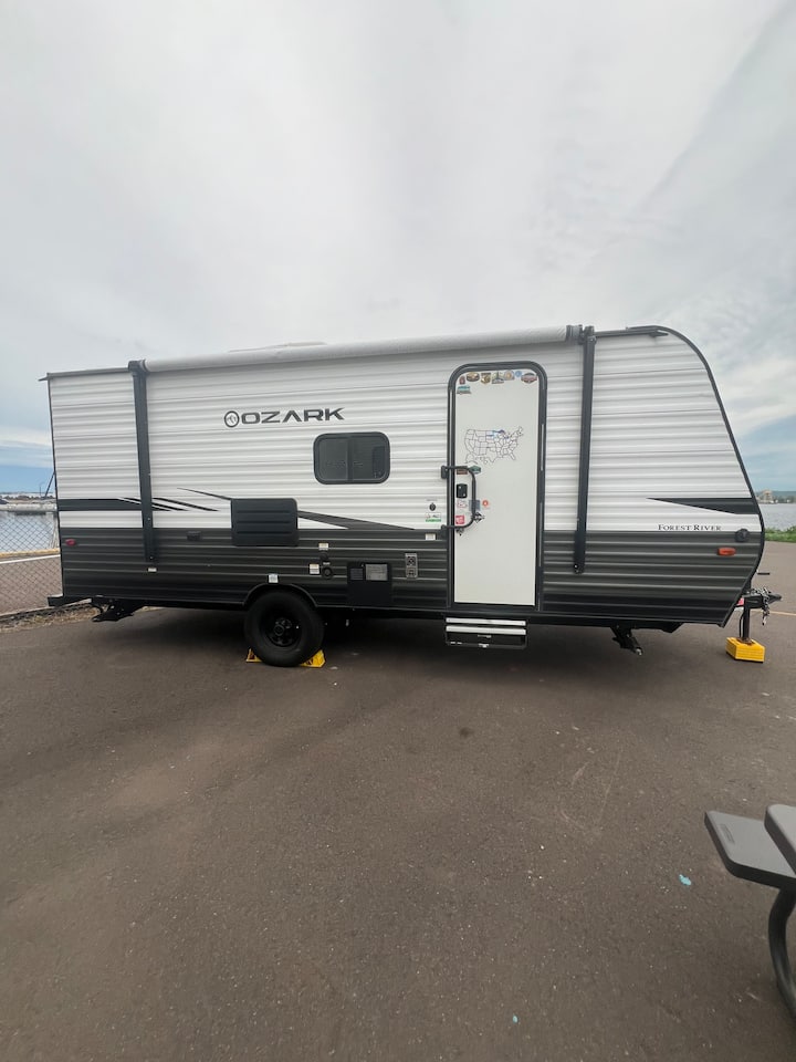 Sleek Camper In The North Shore - Duluth, MN